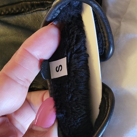 Fownes Brothers | Accessories | Fownes Brothers Womens Leather Gloves ...